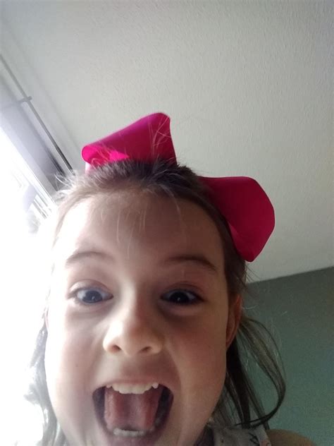 How Did My Sis Get On My Phone Thats A Tough Question Rfunny