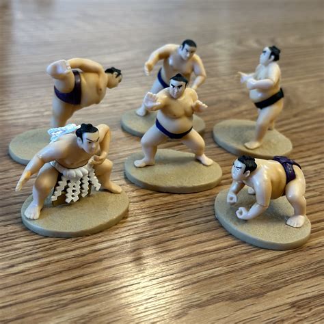 Mini Sumo Wrestler Figures From Rement