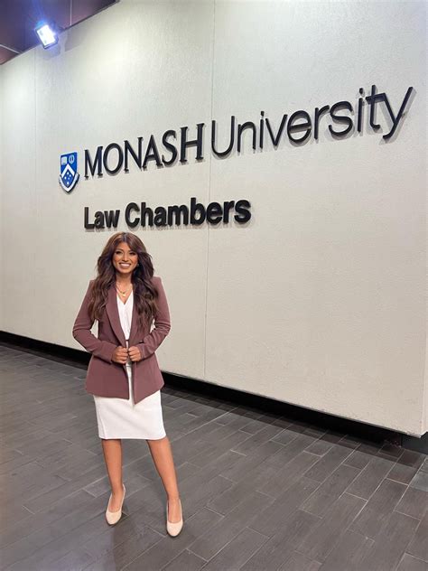 Chami Rupasinghe On Linkedin 👩‍⚖️ You Dont Look Like A Lawyer 👩‍⚖️ I Remember My First Day On