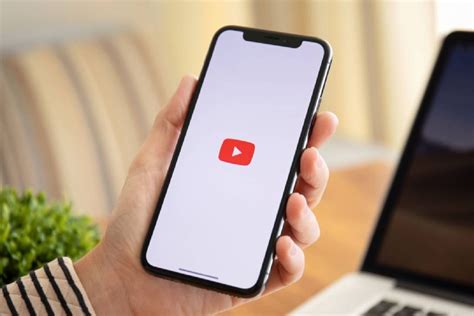 Youtube Yêu Cầu Ios 16 Trở Lên để Cập Nhật ứng Dụng
