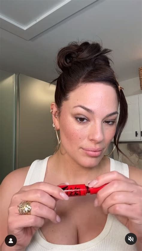 Worlds Sexiest Woman Ashley Graham Wears Low Cut Top As She Opens Up