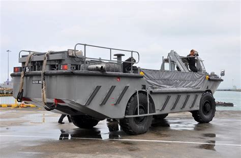 Larc 5 1962 — 1968 амфибийный многофункциональный грузовик США