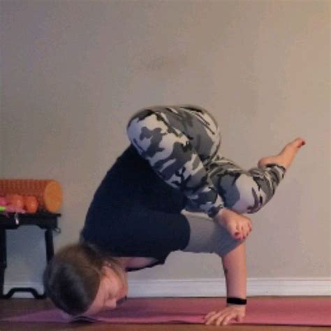 Grasshopper Pose