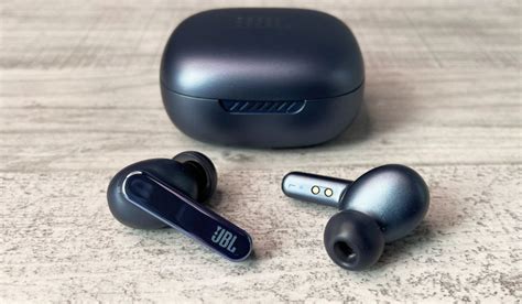 How Do You Turn On Jbl Earbuds Audiolover