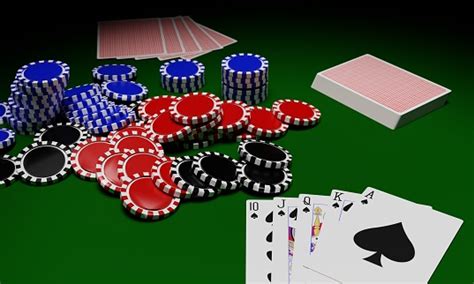 로얄 스트레이트 플러시 카드 는 카지노 또는 온라인 도박 양식 카드에 포커 도박과 현금 대신 칩으로 내기에 얼굴 모든 베팅에 3d 렌더링 가능성에 대한 스톡 사진 및 기타