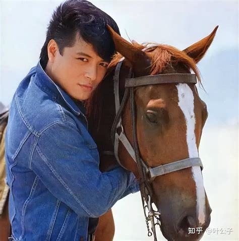 70岁男歌手刘文正离世！曾和费翔传绯闻，隐居32年单身无子女 知乎