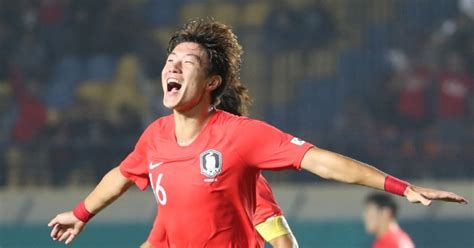 자카르타·팔렘방 아시안게임 황의조 해트트릭 논란 잠재우고 펄펄 날았다