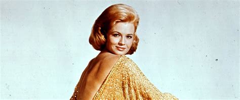 Daily Mail Angie Dickinson Allegedly Had Affair With Jfk And Described