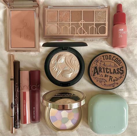 Pin By Batbayar On Korean Makeup In 2024 Makeup Accesories Fancy