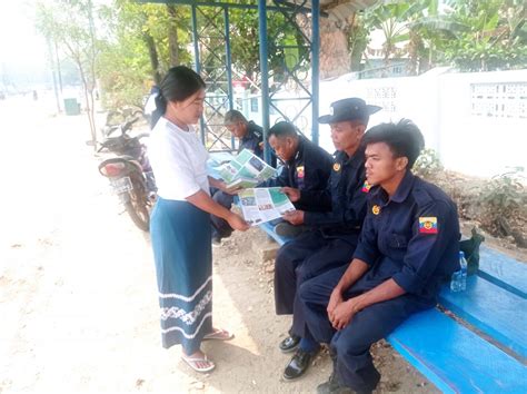 မင်းဘူးမြို့၌ ကလေးအလုပ်သမား ပပျောက်ရေး မြေစိုက်ပိုစတာ စိုက်ထူခြင်းနှင့