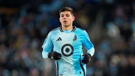 Loons Markanich Agree To New Contract