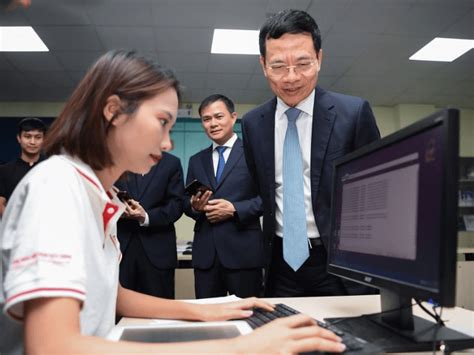 Tìm hiểu ngành Công nghệ thông tin từ xa PTIT Cổng thông tin hệ Đại