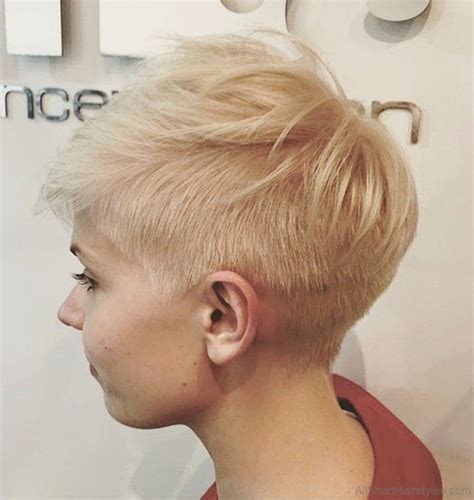 17 Fresh Short Spiky Pixie Hairstyles