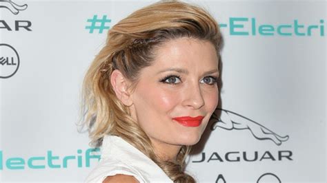 Mischa Barton Involved In Sex Tape Scandal Who