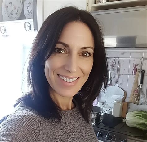 Nutella Banana Bread Delightful And Moist Recipe Lisa Dishes