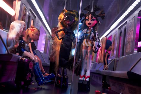 Bratz And Trailblazing Fashion Brand Mowalola Collab On New 43 Off
