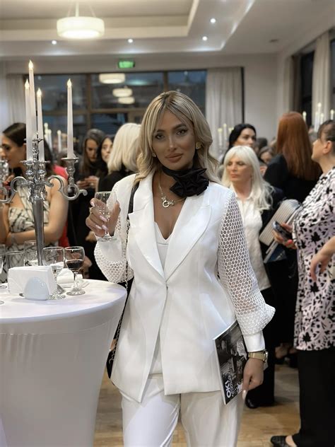 Happiness გთხოვთ დააფიქსირეთ თქვენი აზრი კომენტარებში ამ წამოწყებაზე მაინტერესებს ხალხის