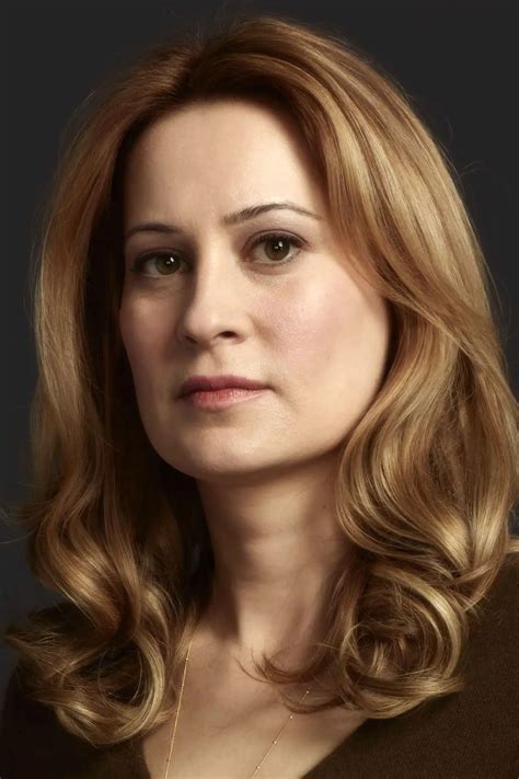 Camille Sullivan Biographie News Photos Vidéos Et Avis