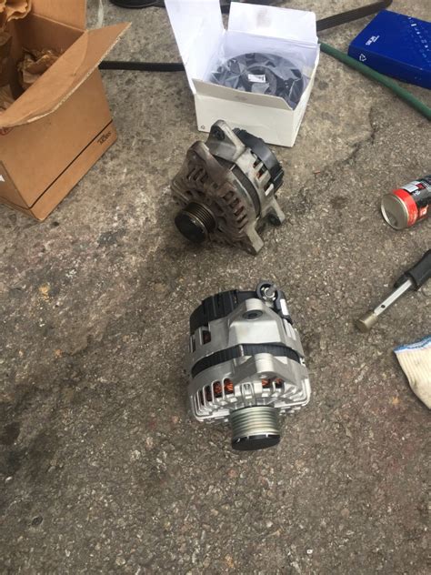 기아 그랜드 카니발 R엔진 고질병 댐퍼플리고무찢어짐 현상 제네레다 신품 교환 화성 향남 발안 디젤전문점 지니어스모터스 네이버 블로그