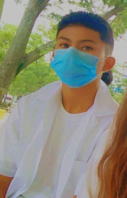 Pin Von Badbunny454 Auf Bad Bunny