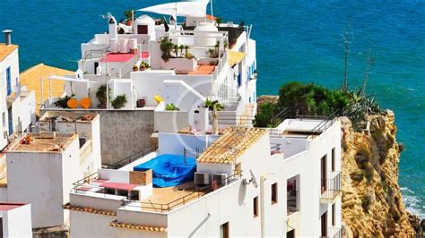 World Class Service Club Destinasia