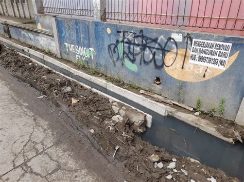 Proyek Pemasangan U Dith Asal Jadi Diduga Kontraktor Dan Pekerja Nekat