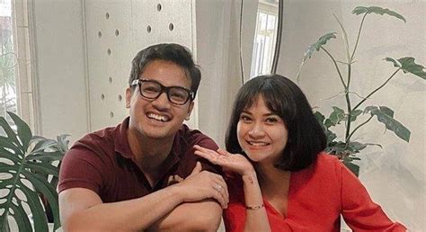 Vanessa Angel Dan Febri Adriansyah Meninggal Di Kecelakaan Tol Arah