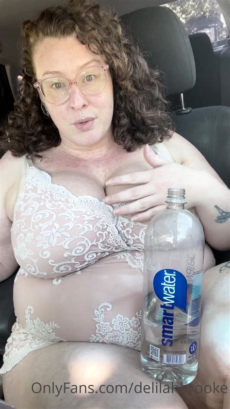 Fat Bbw Amateur Stripping Tease At Drtuber