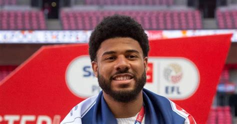 Ellis Simms Makes Everton Transfer Claim After Contract Decision Liverpool Echo