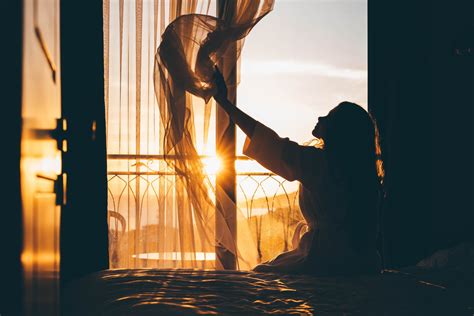 Transcendental Meditation® Versus Mindfulness Meditation — Calm Blog