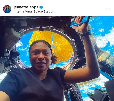 Girls On The Green Discovery Green