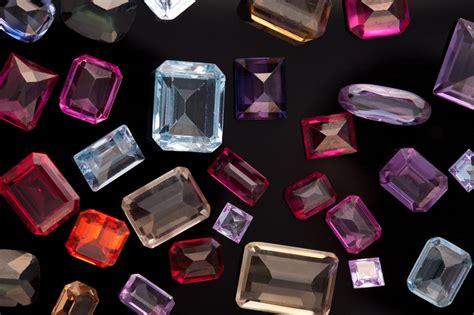 Mohs Hardness Scale Understanding Scratch Resistance In Minerals Diamond Buzz