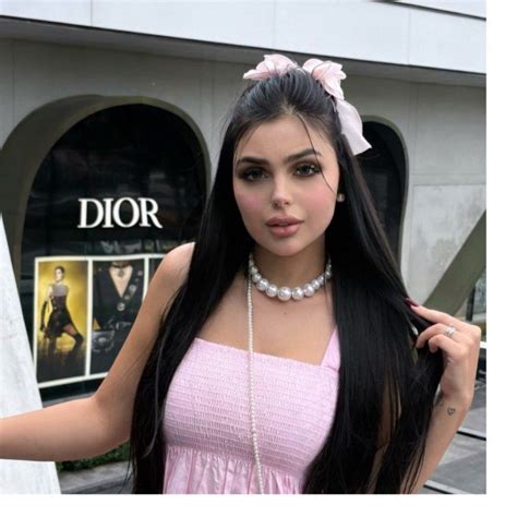 Dalaly 💄 Dalii3x Snapchat Stories Spotlight And Lenses