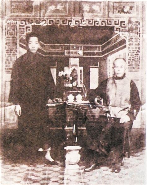 龚昌荣 龚昌平 龚一枫 大山谷图库