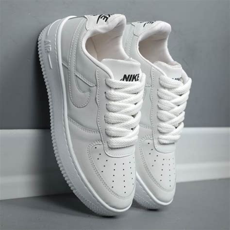 خرید و قیمت کتونی نایک ایر فورس کارنا سفید تمام