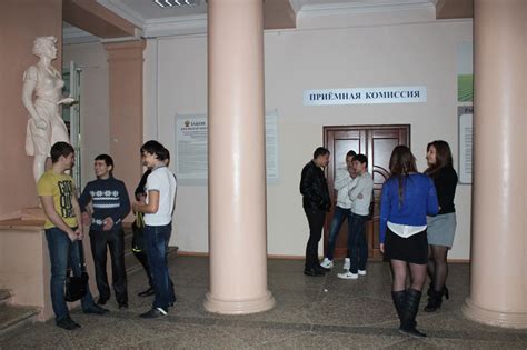 Какие документы нужны для поступления в колледж после 9 класса в 2025 году