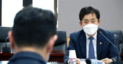기관투자자 책임 있는 역할 하라 금융당국 구두 압박
