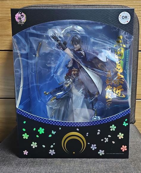 Amazon co jp 刀剣乱舞 ONLINE 三日月宗近 真剣必殺Ver 18 完成フィギュ おもちゃ