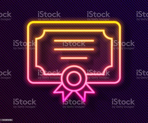 검은 색 배경에 격리 된 빛나는 네온 라인 인증서 템플릿 아이콘 성취 수상 학위 보조금 졸업장 개념 벡터 상에 대한 스톡 벡터 아트 및 기타 이미지 Istock
