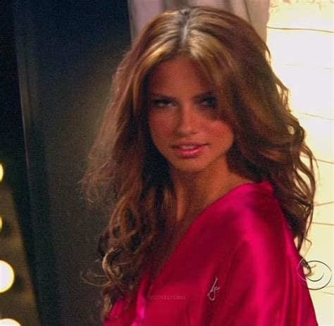 Pin By Elisha Macy On Vs Secret Ssh Adriana Lima Model Supermodels