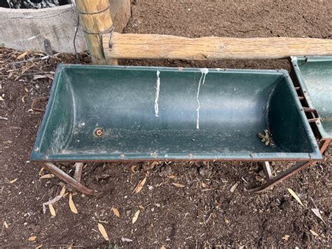 4ft Polymaster Grain Trough Auctionsplus