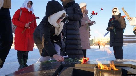 Російські силовики погрожують дружинам мобілізованих на окупованій Донеччині ЗМІ Читайте на