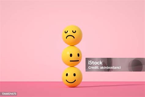 분홍색 색상 배경에 웃는 슬프고 중립적 인 얼굴 이모티콘 감정에 대한 스톡 사진 및 기타 이미지 감정 이모티콘 3차원 형태 Istock