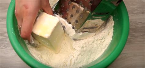 ფენოვანი ცომის რეცეპტი საჭირო აღარაა ცომის ფენებად დადება და გაბრტყელება