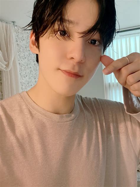ATEEZ 에이티즈 on Twitter 윤호 에이티니와 함께하는 것처럼 ATEEZ 에이티즈