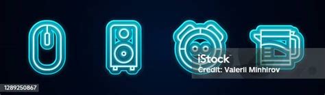 세트 라인 컴퓨터 마우스 스테레오 스피커 로봇 진공 청소기 및 전기 주전자 빛나는 네온 아이콘 벡터 가사 집안일에 대한 스톡 벡터 아트 및 기타 이미지 Istock