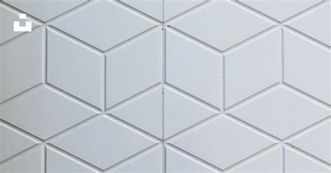 흰색과 회색 세라믹 타일 사진 Unsplash의 무료 회색 이미지