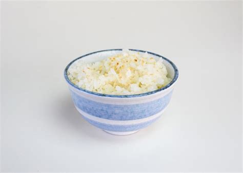 Premium Photo Japanese Ripe Rice With Sesame In Ceramic Cup