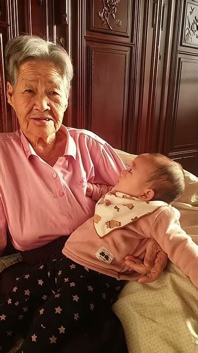 할머니와 손녀~ Youtube