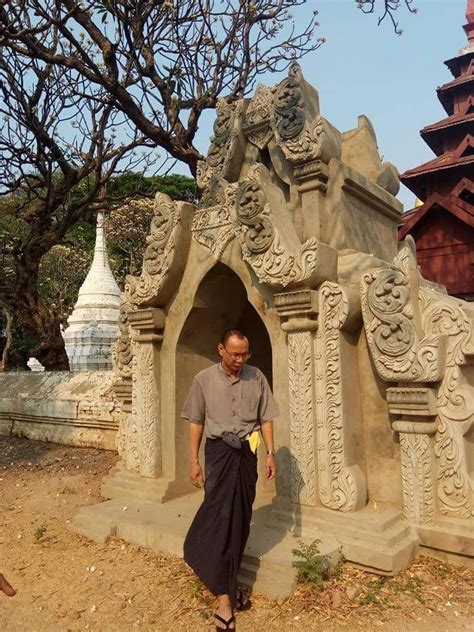 မြေးမက ကံ့ကော်ကောင်းကင် တက္ကသိုလ်ဝင်တန်း မြန်မာစာ